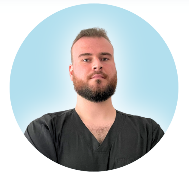 Mateusz Kujawa - fizjoterapeuta. Umów wizytę