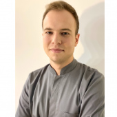 Maciej Bobko - lekarz w trakcie specjalizacji. Umów wizytę